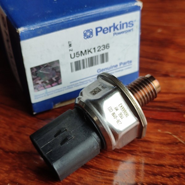 U5MK1236 238-0118 Perkins Engine Parts C4.2 C6.4 Fuel Pressure Sensor